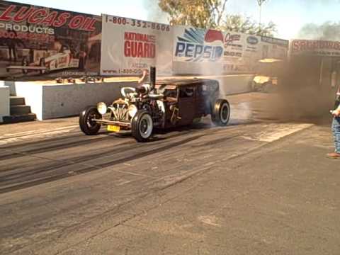 Diesel Rat Rod Burnout – 53deluxe